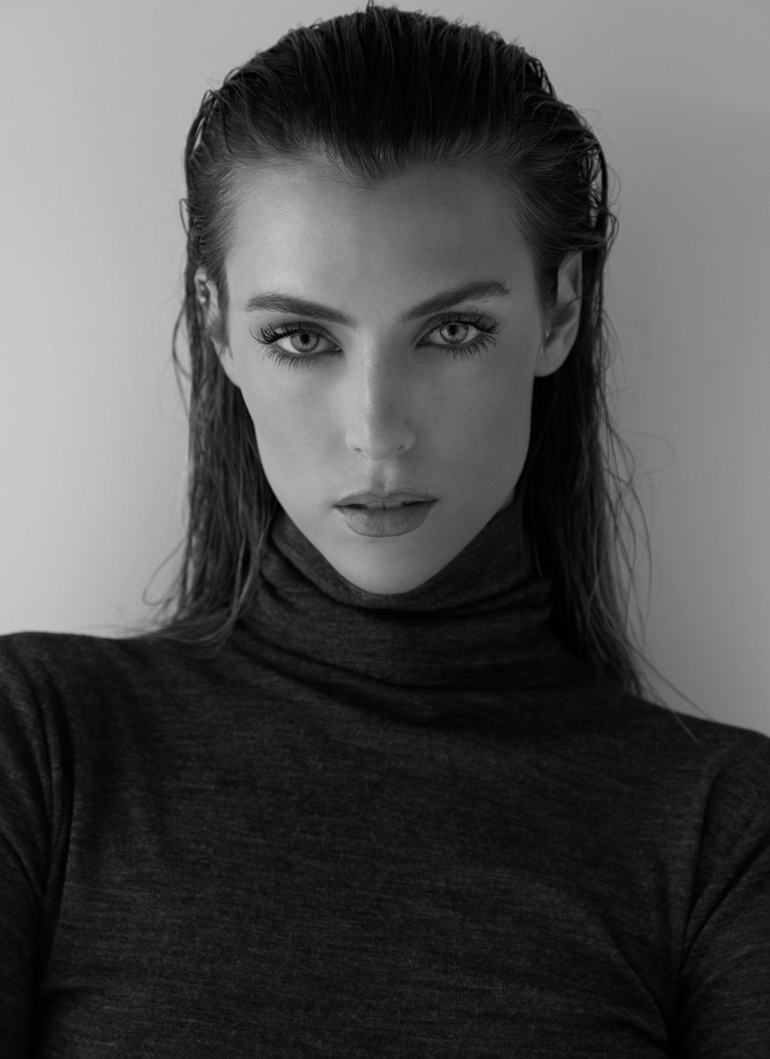 CARA ELLIS | Silhouette Models