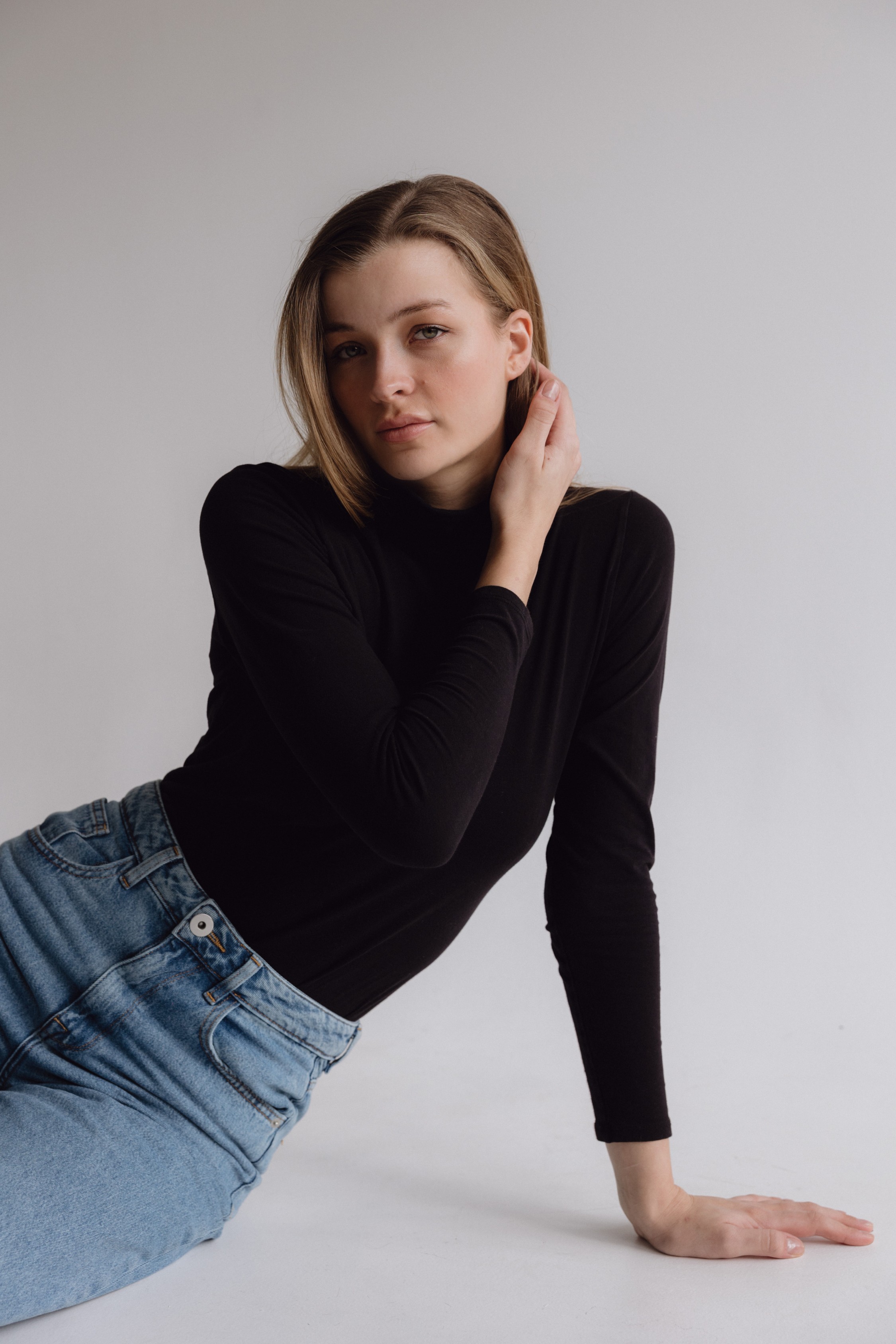 ELLE CECIL | Silhouette Models