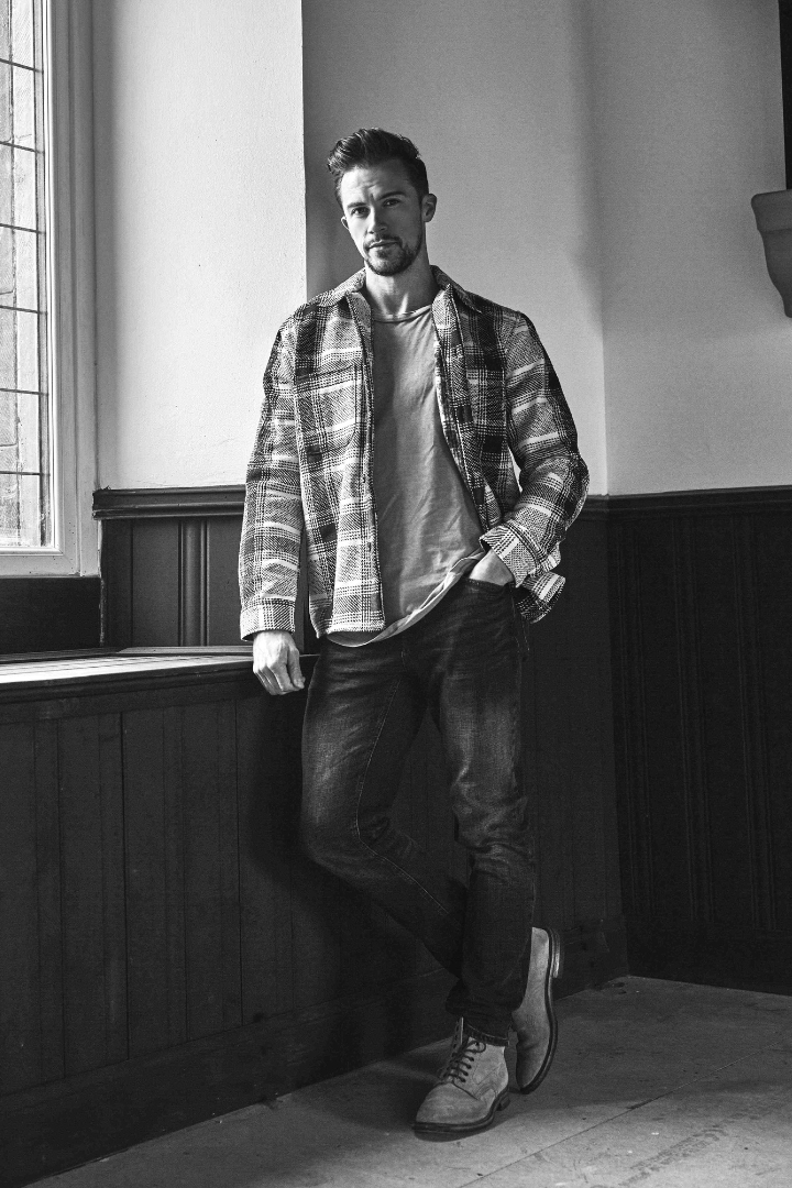 NEAL ROXBURGH | Silhouette Models