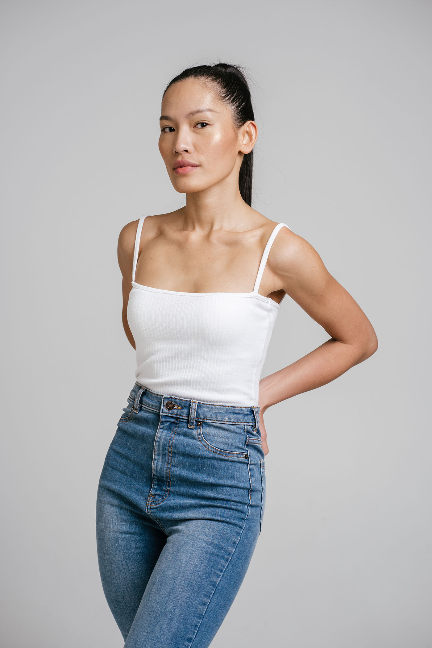 YEN NGUYEN | Silhouette Models